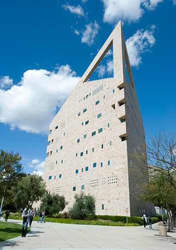 Globe-Trotter Lands at Cal Poly Pomona as Leader of Facilities Planning ...